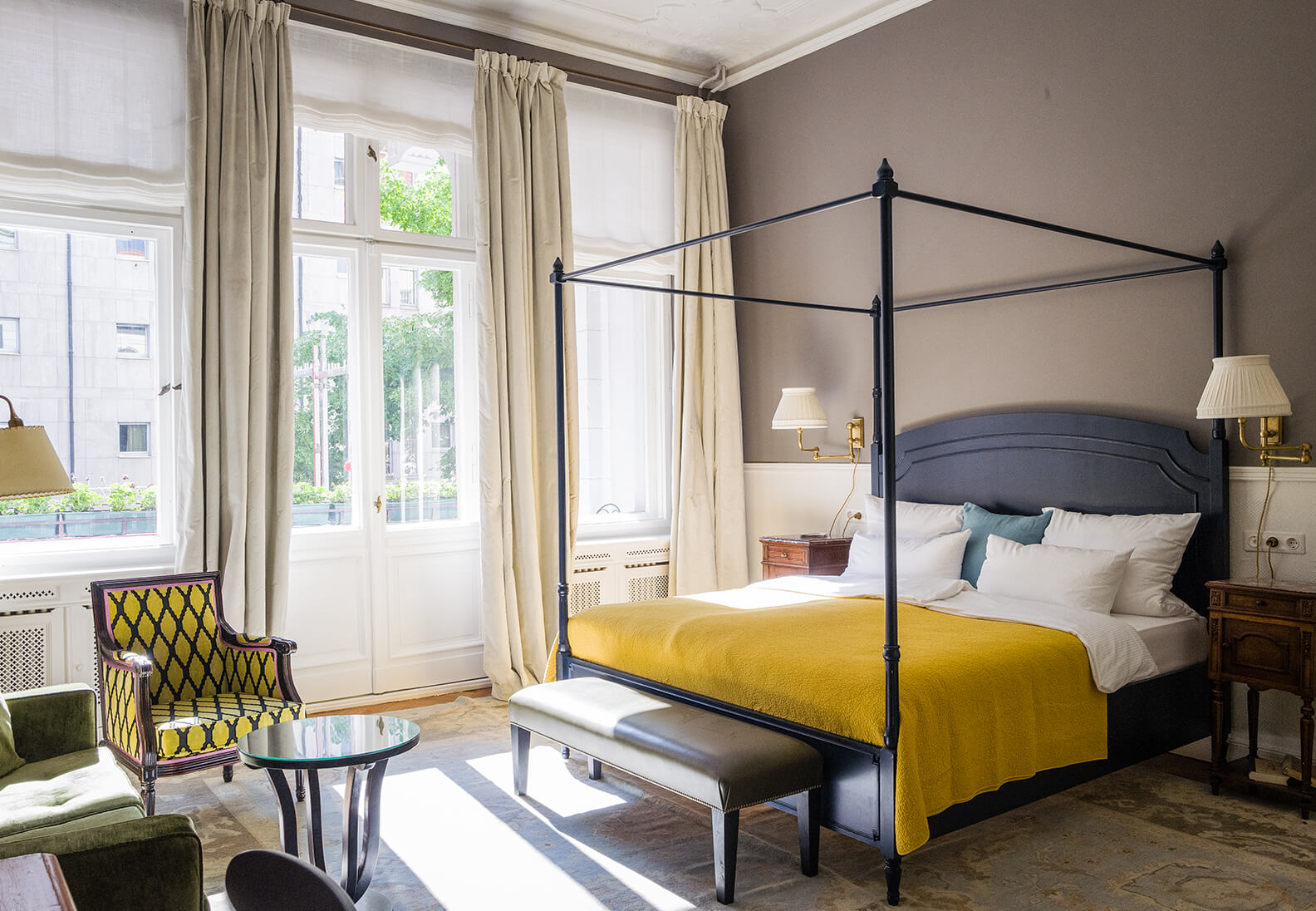 The HENRI Hotel Berlin - sisterMAG